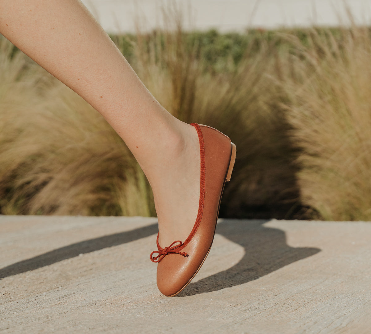 Pearl Orange Ballerina – Menina Step | Handcrafted in Spain
